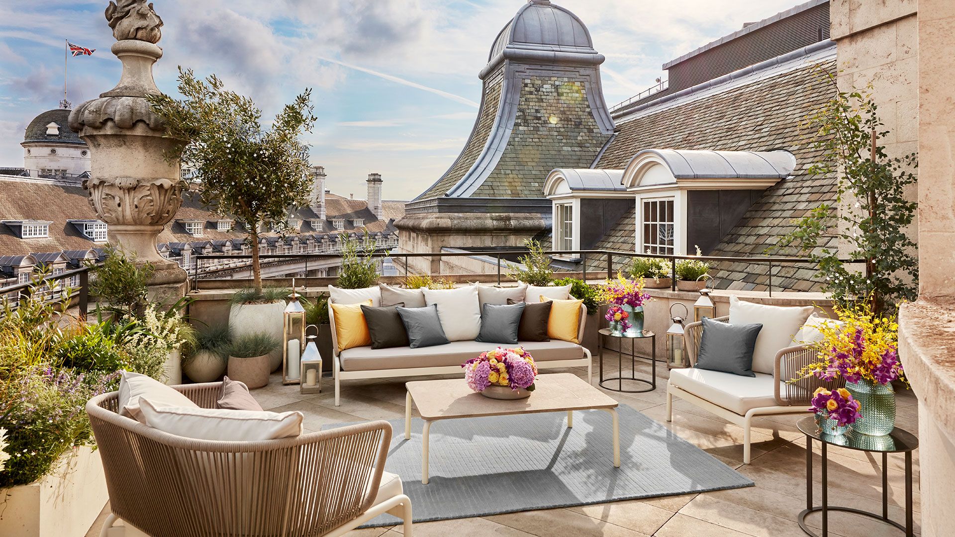 The Set Collection | Hotel Café Royal